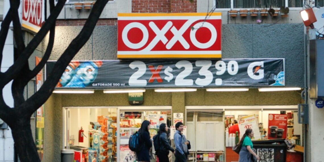 Oxxo estrenará en sus tiendas la venta de un nuevo teléfono | Mercados.pres